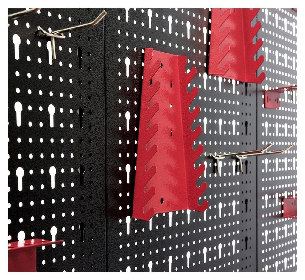 Plaque perforée avec 52 supports pour outils - Mecatelier